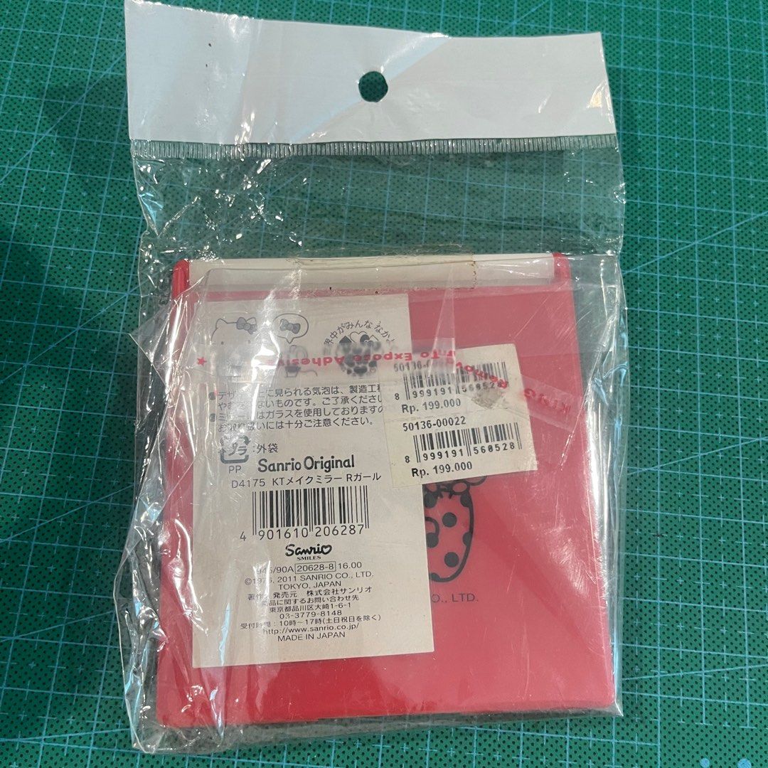 Kaca Mirror Pocket Hello Kitty Sharing Hearts ORIGINAL SANRIO - NEW ...