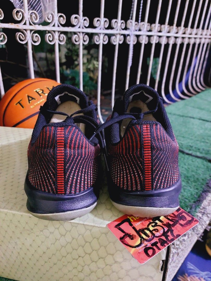 Kobe mentality 2 "university red", Men's Fashion, Footwear, Sneakers on ...