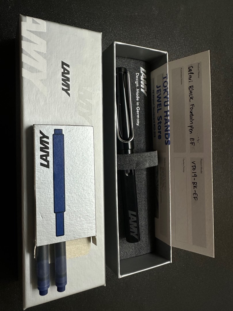 LAMY Safari Black Fountain Pen EF, Hobbies & Toys, Stationery & Craft ...