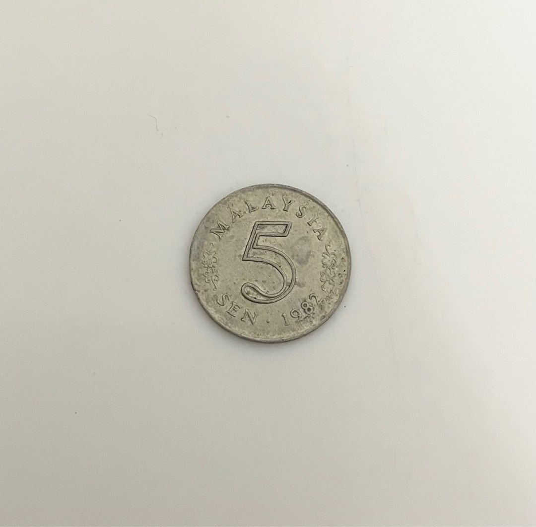 Malaysia 5 sen 1982, Hobbies & Toys, Collectibles & Memorabilia, Currency on Carousell