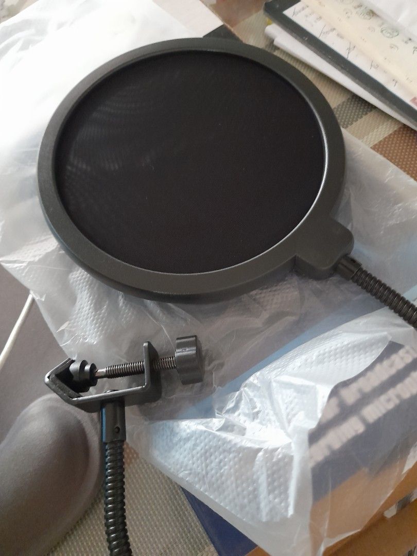 MAONO AU-PM461TR (with pop filter), Audio, Microphones on Carousell