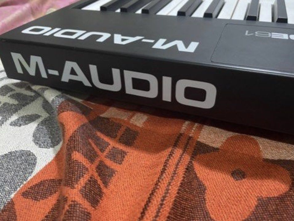 M-Audio Code 61 USB MIDI Keyboard Controller (Black), Hobbies & Toys ...