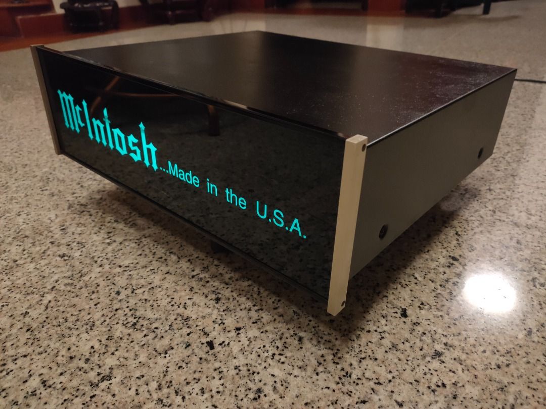 McINTOSH DISPLAY LIGHT BOX, Audio, Other Audio Equipment on Carousell