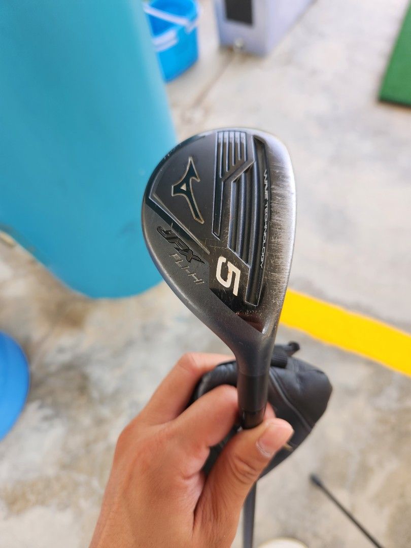 Mizuno 5 hybrid with project x shaft regular, Sports Equipment, Sports & Games, Golf on Carousell