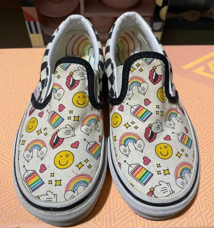 ORIGINAL VANS & TOMS on Carousell