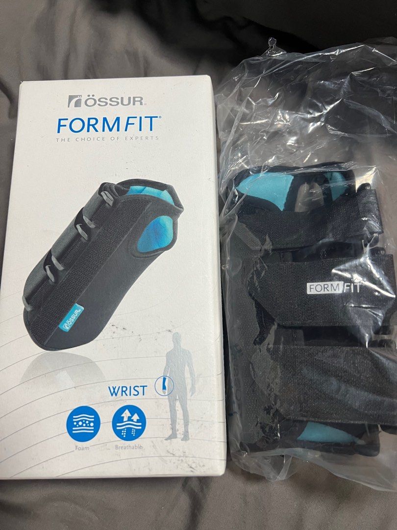 OSSUR Form Fit Wrist Guard, Health & Nutrition, Braces, Support ...