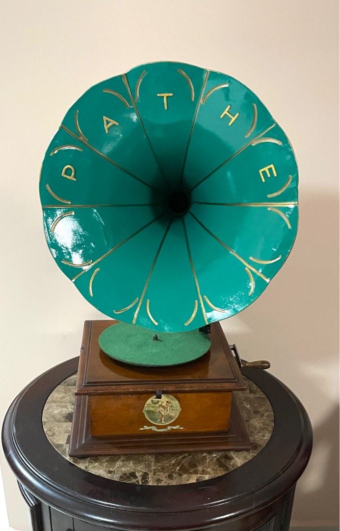 Pathe No 2 Gramophone, Hobbies & Toys, Memorabilia & Collectibles ...