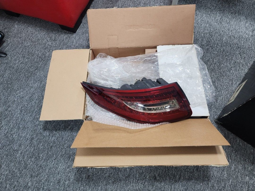 Porsche 911 997.1 convert to 997.2 Tail Lights, Car Accessories ...