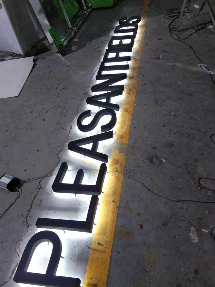 Quality signages- ACP, G.I, Stainless, Acrylic, Panaflex, ETC. on Carousell