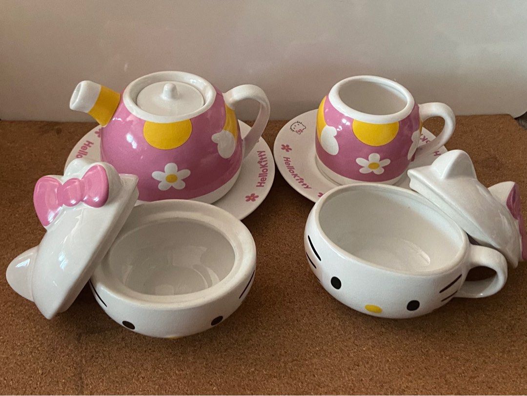 Rare‼️ Vintage, Collectible Hello Kitty Figural Tea Set, Furniture ...