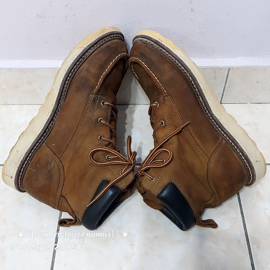 Red Wing Irish Setter 10.5UK, Men's Fashion, Footwear, Boots on Carousell