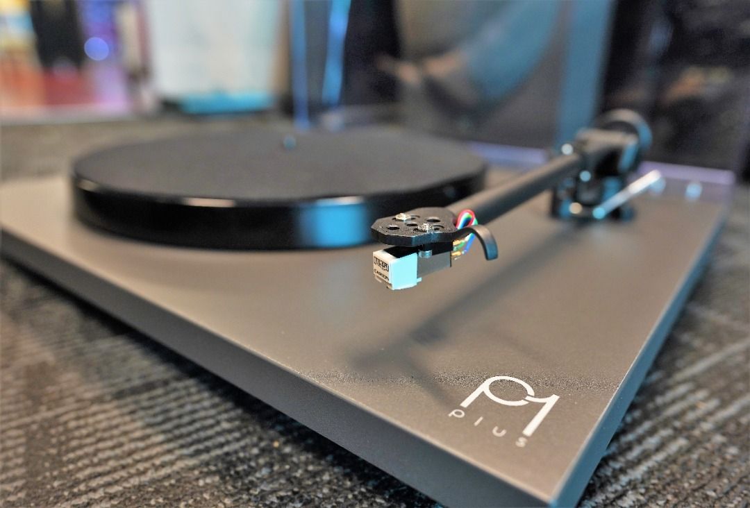 Rega P1 Plus turntable, Audio, Other Audio Equipment on Carousell