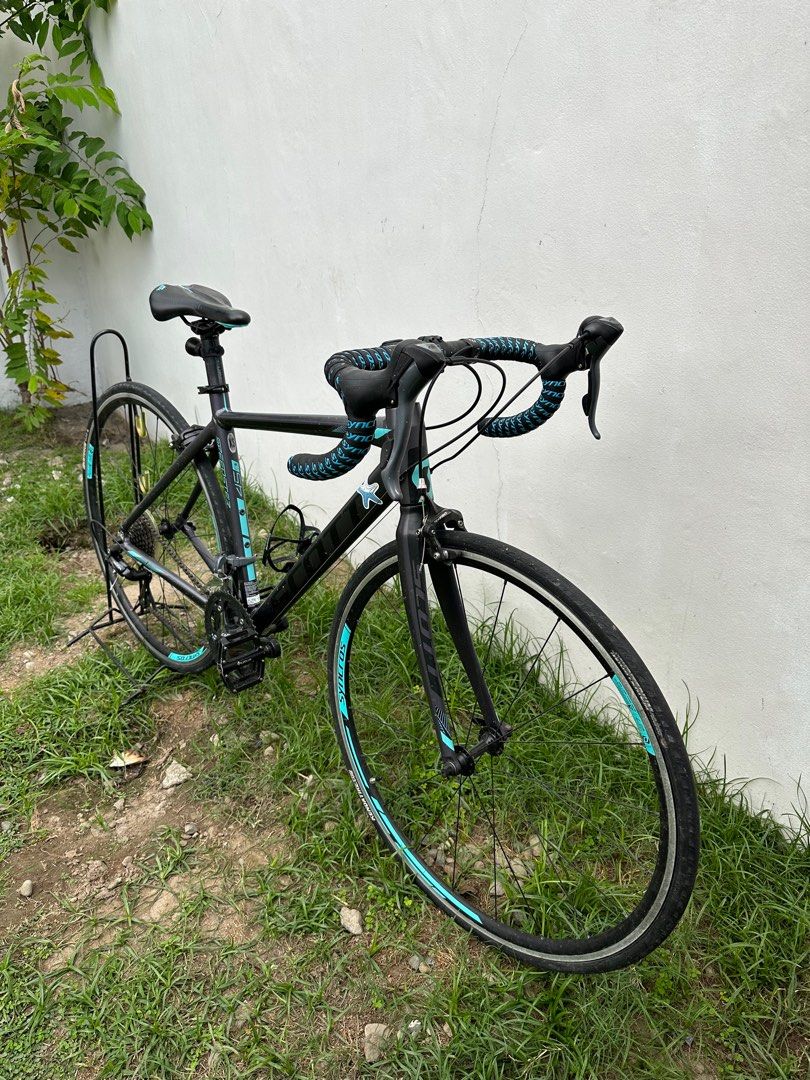 Scott Speedster 45 Road Bike, Sports Equipment, Bicycles & Parts ...