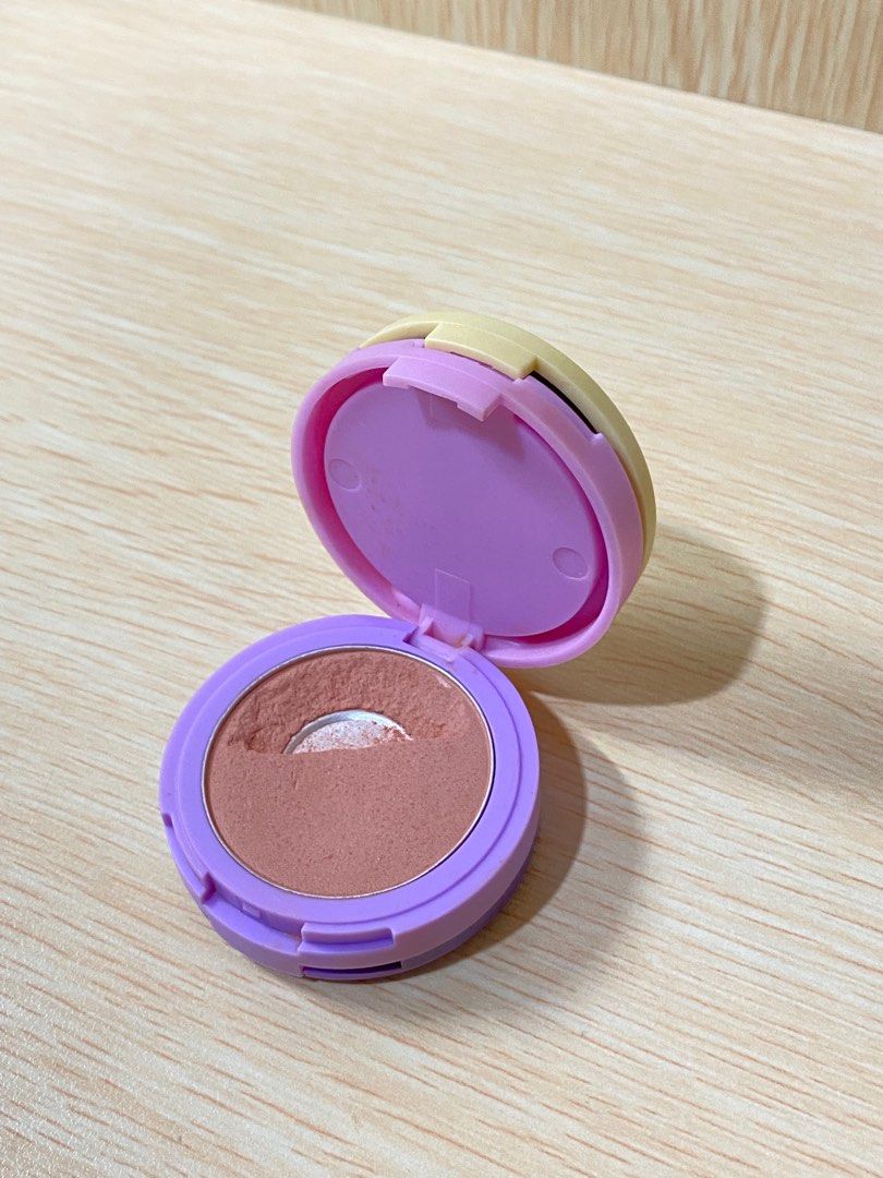 SECONDATE sunshine face castle pallete, Kesehatan & Kecantikan, Rias ...