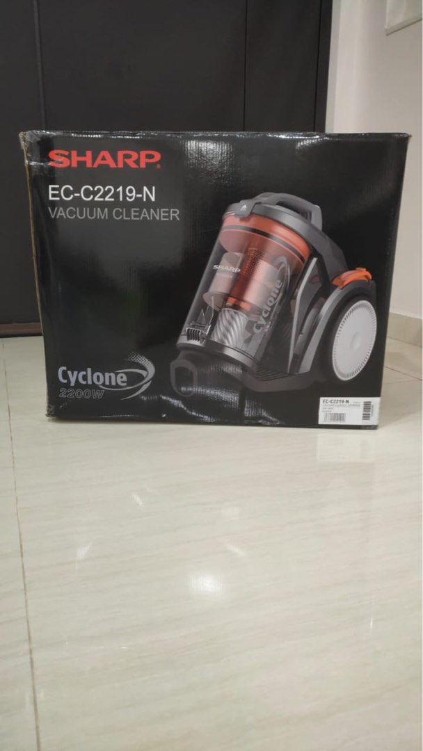 Sharp Cyclone Vacuum, TV & Home Appliances, Vacuum Cleaner ...
