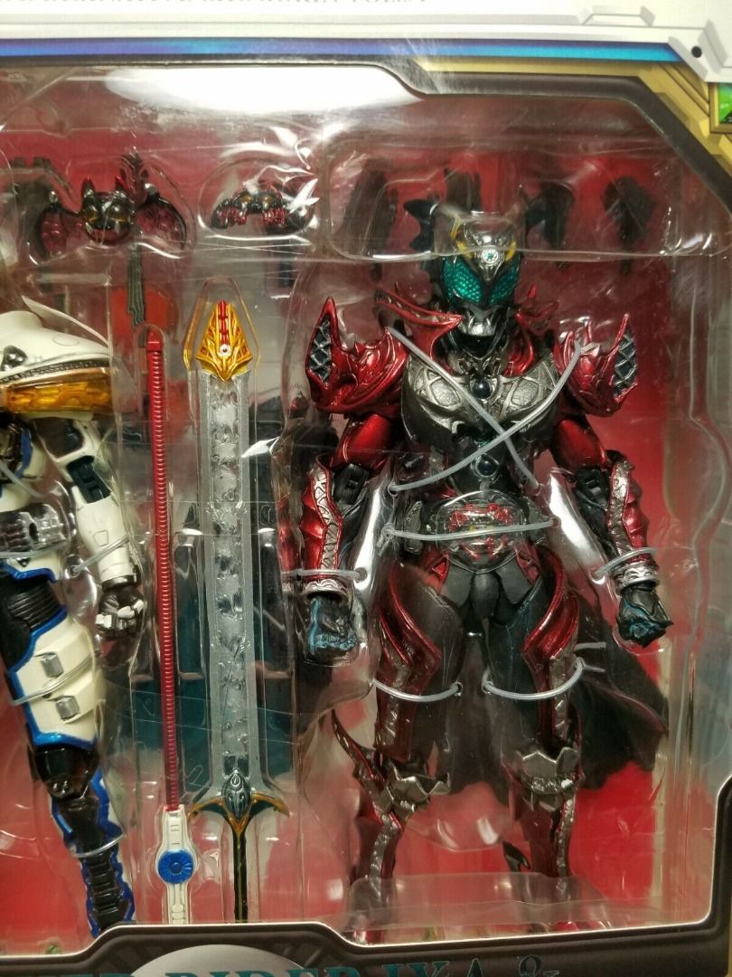 S.I.C. VOL.54 Kamen Rider Ixa and Kamen Rider Dark Kiva, Hobbies & Toys ...