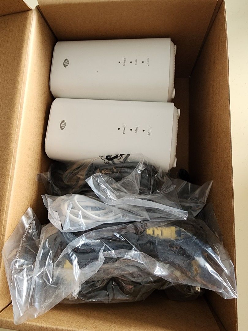 Singtel Wifi Mesh Router, Computers & Tech, Parts & Accessories ...