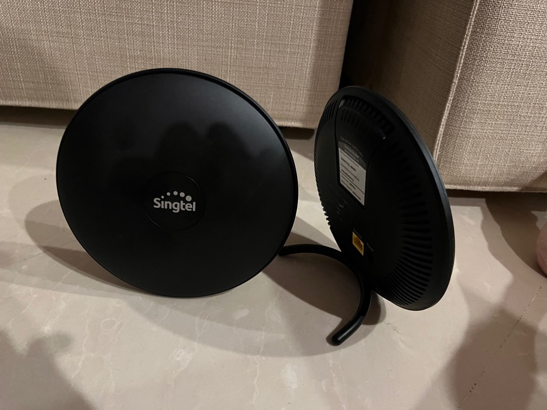 Singtel Wi-Fi Mesh V2, Computers & Tech, Parts & Accessories ...
