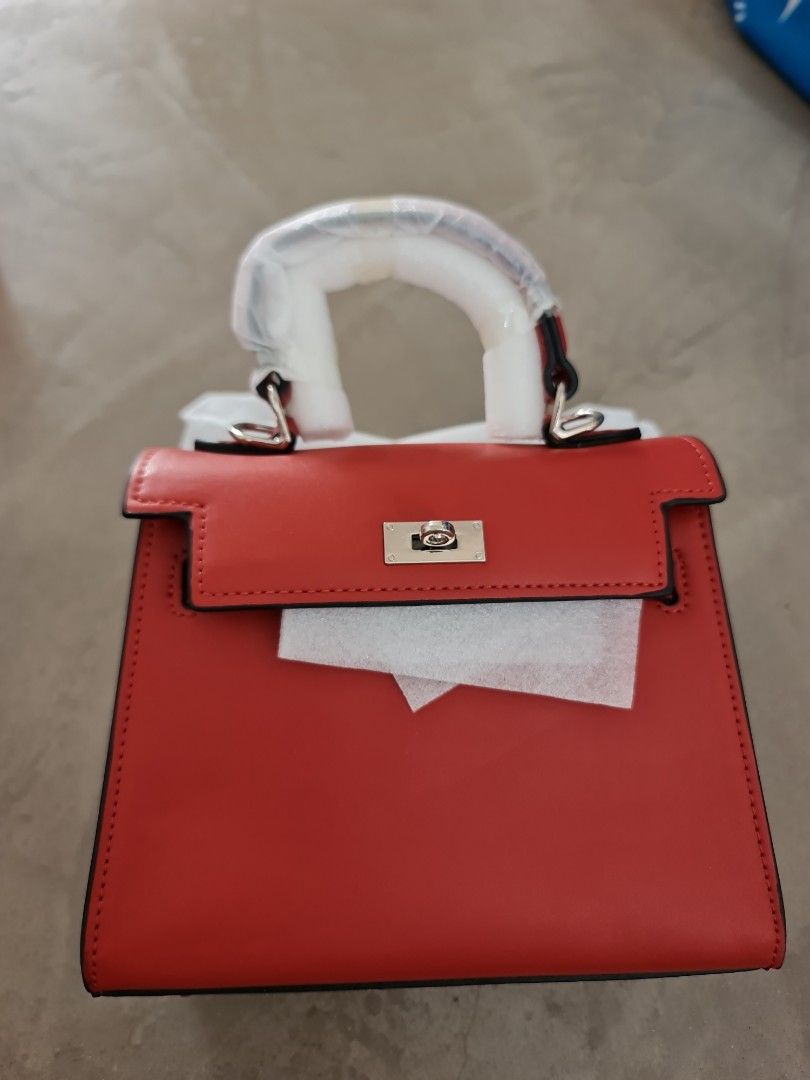 Small Kelly Bag, Women's Fashion, Bags & Wallets, Shoulder Bags on ...