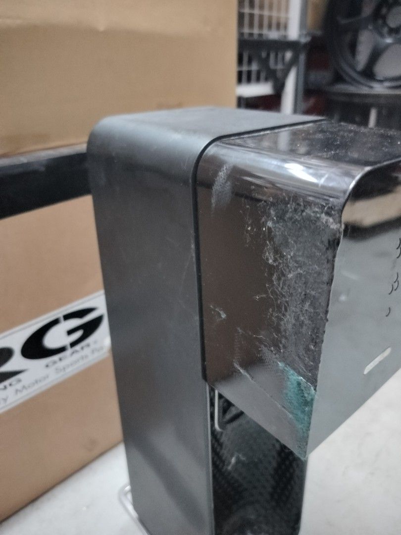 Soda stream Water dispenser, Everything Else on Carousell