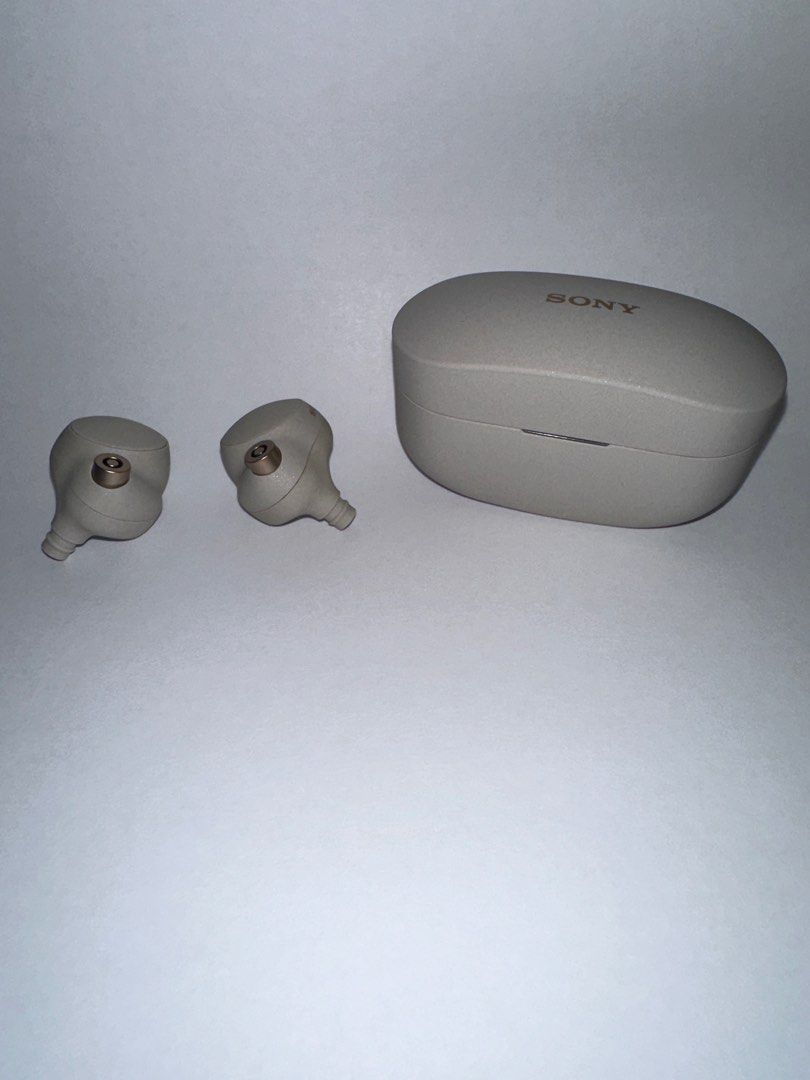 Sony WF-1000xm4 Earbuds/ Headphone Left and Casing, Audio, Earphones on ...