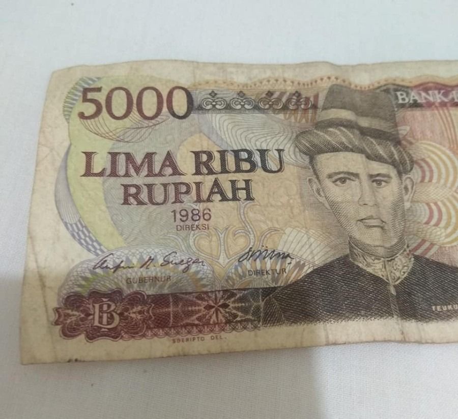uang kertas lima ribu 1986, Antik, Uang Lama di Carousell