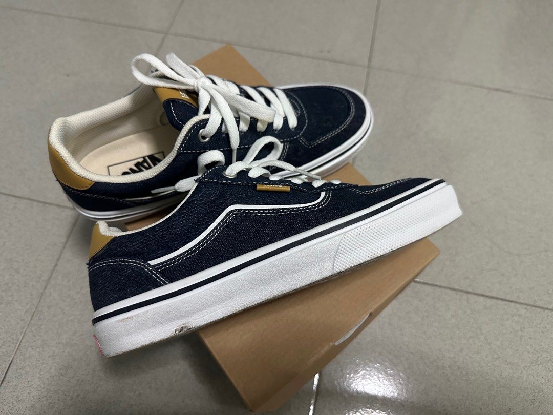 Vans Marverick V3858 DNM, Women's Fashion, Footwear, Sneakers on Carousell