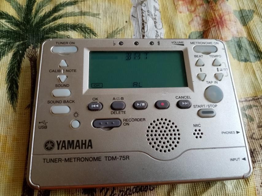 Yamaha Tuner-Metronome TDM-75R, Hobbies & Toys, Music & Media, Musical Instruments on Carousell
