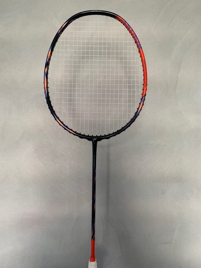 Yonex Astrox 77 Pro (4UG5). AX badminton Yonex victor li ning, Sports ...