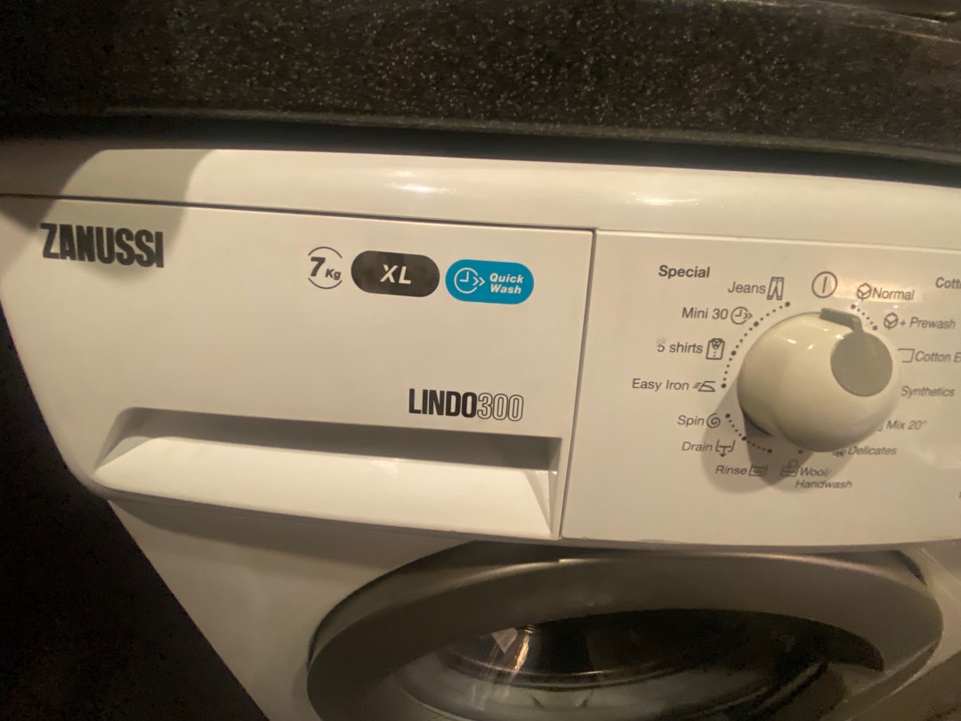 Zanussi 7kg 1200 rpm, 家庭電器, 洗衣機及乾衣機 - Carousell