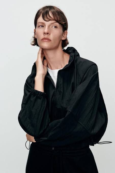 Zara packable outer, Fesyen Wanita, Pakaian Wanita, Baju Luaran di ...