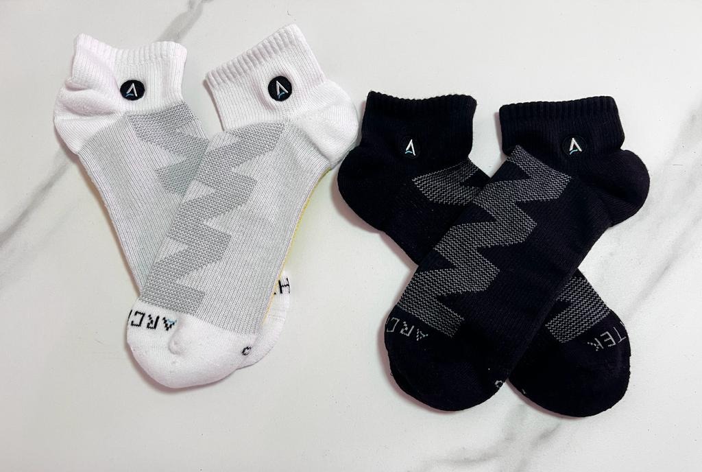 現貨 ARCHTEK Running / Walking - thick cushioned / arched support socks 跑步襪（MED size 22 - 25 CM) 網 ...