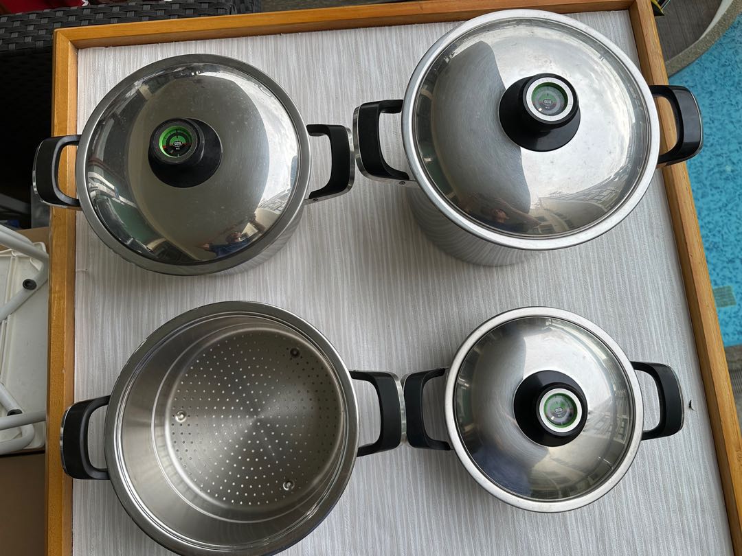 AMC Stainless Steel Wok, Furniture & Home Living, Kitchenware ...