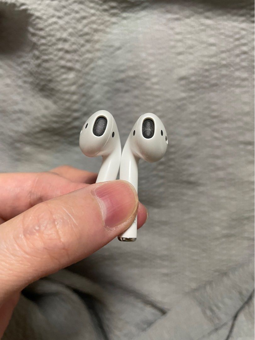 Apple Airpods (2nd Gen) [MV7N2ZA /A], Audio, Earphones on Carousell