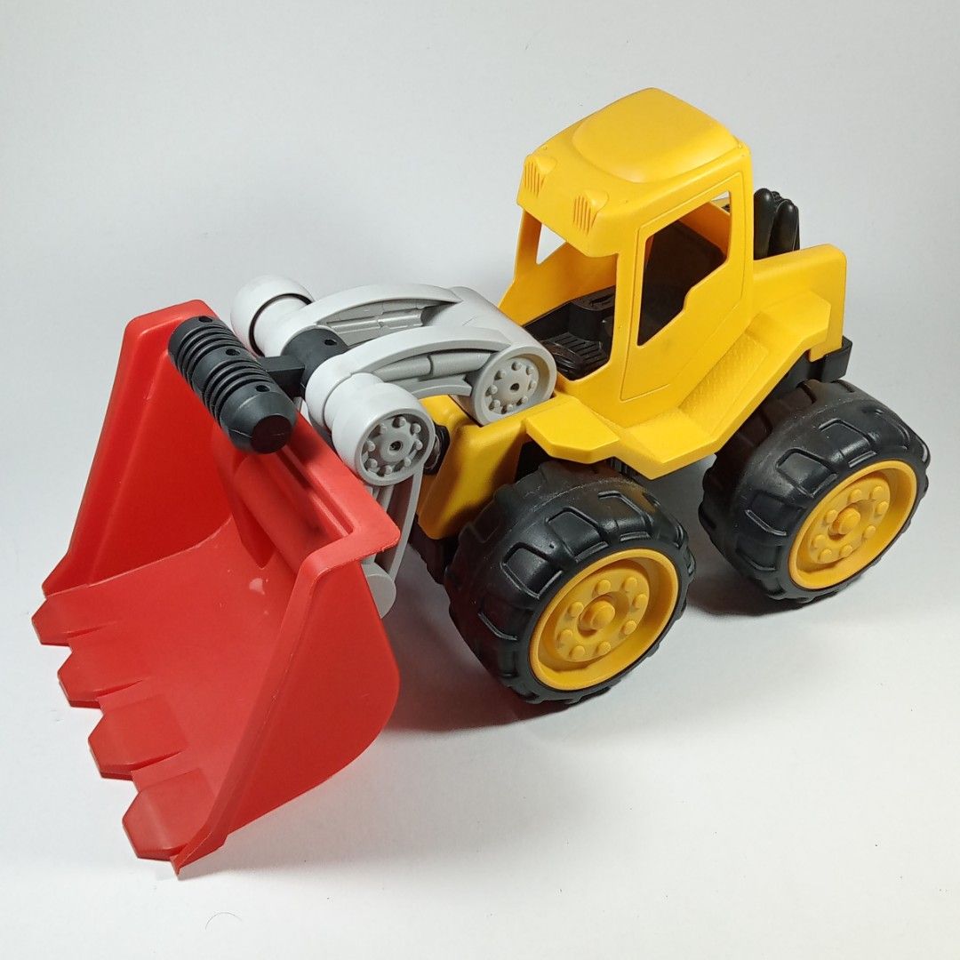 Big Bulldozers construction toy truck, Hobbies & Toys, Toys & Games on ...