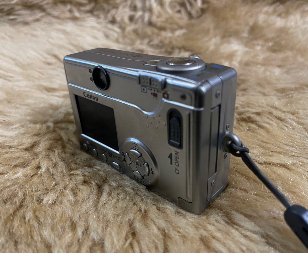 Canon Digital IXUS V3 Camera on Carousell