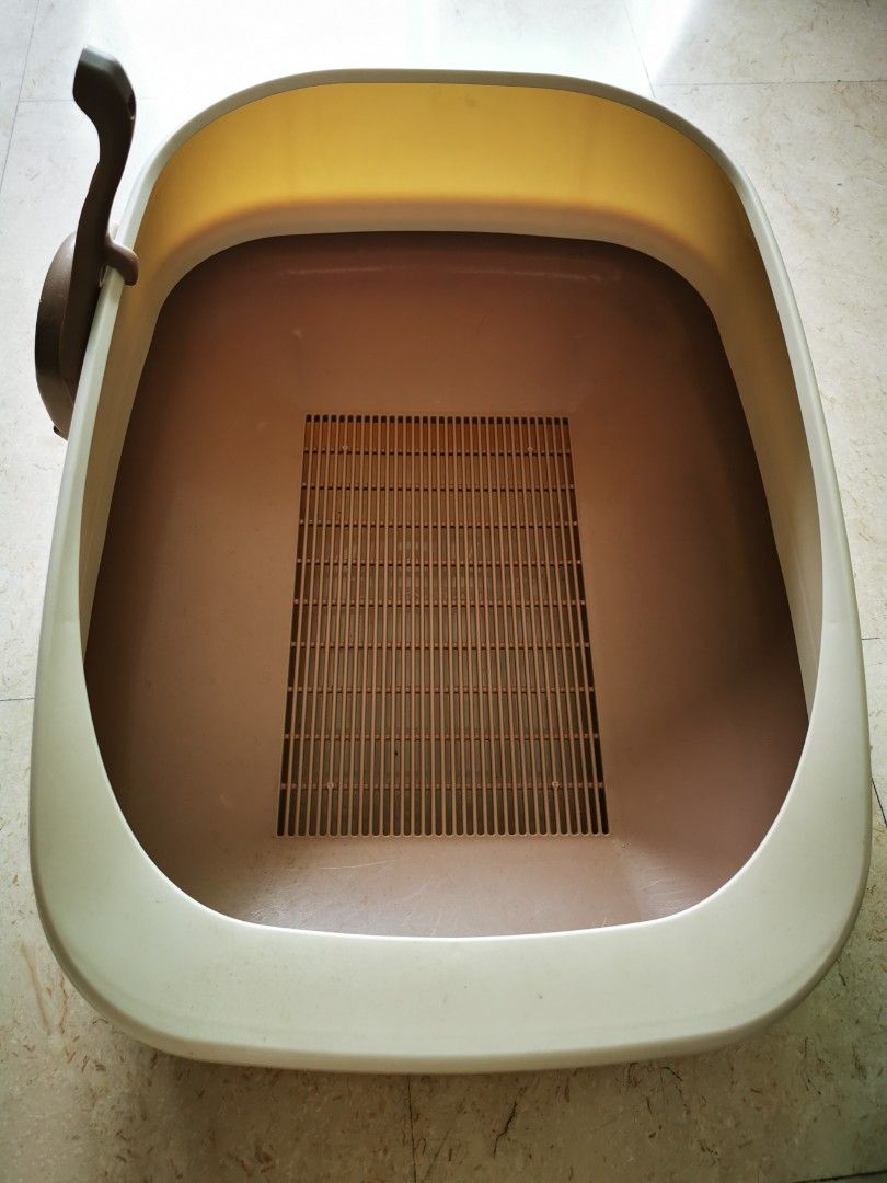 Cat Poop Tray, Pet Supplies, Homes & Other Pet Accessories on Carousell