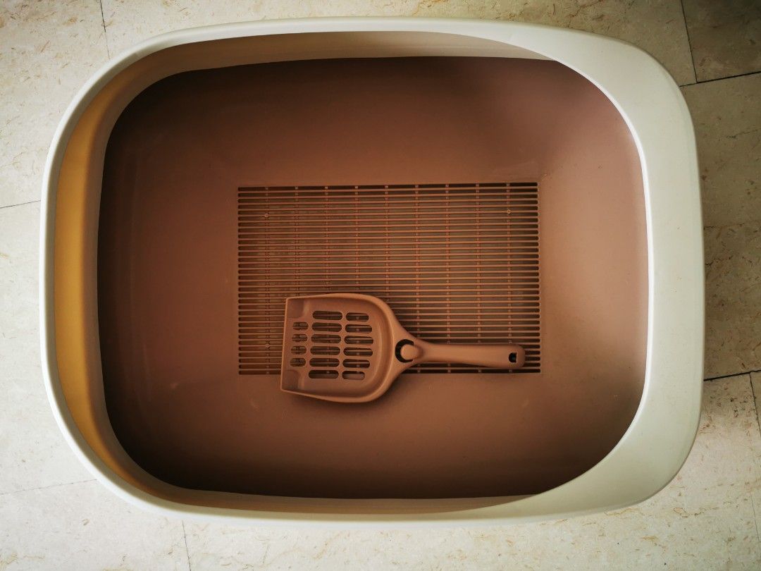 Cat Poop Tray, Pet Supplies, Homes & Other Pet Accessories on Carousell