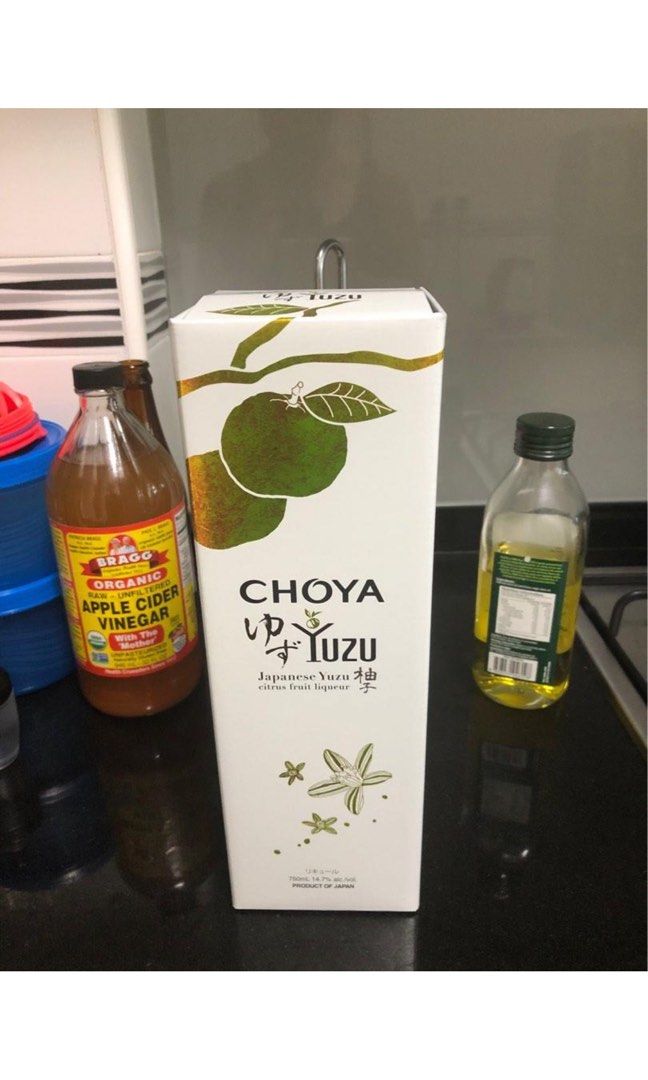 Choya Yuzu Japanese liqueur 750ml, Food & Drinks, Alcoholic Beverages ...