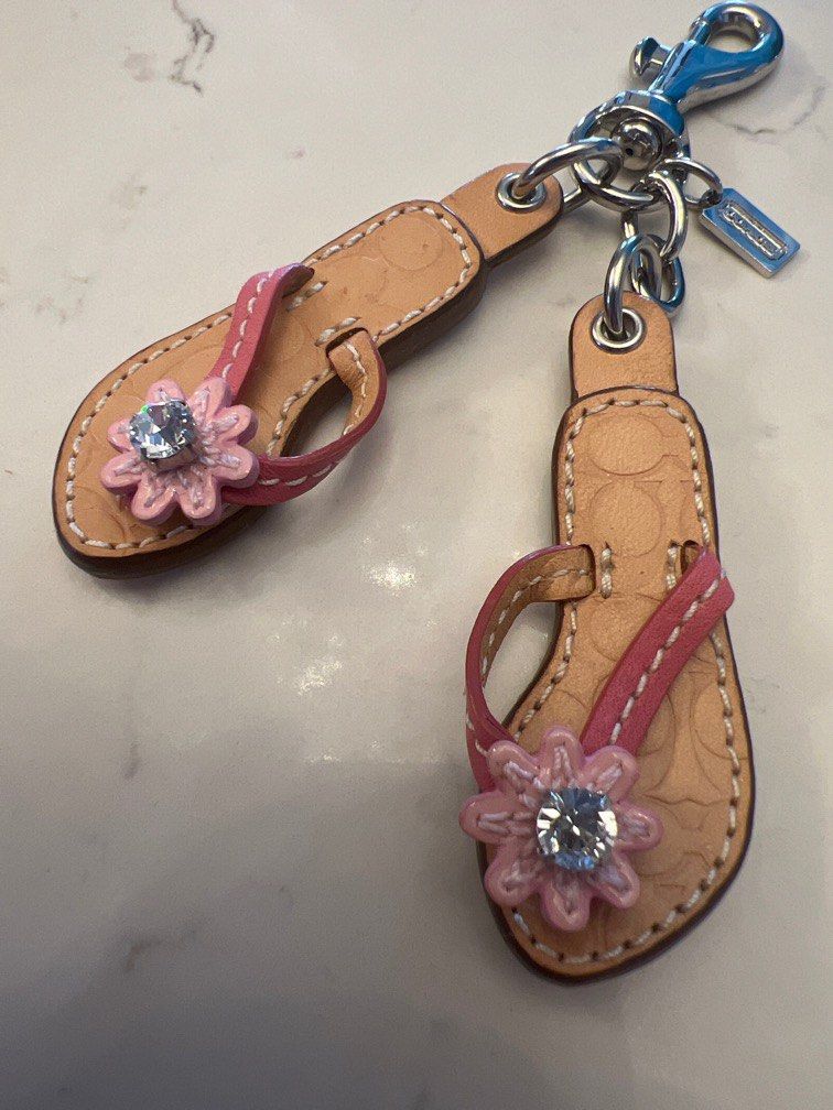Coach keychain, Women's Fashion, Watches & Accessories, Other ...