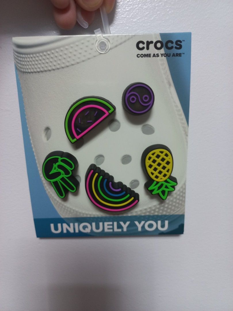 CROCS ORIGINAL JIBBITZ, Men's Fashion, Footwear, Shoe inserts ...