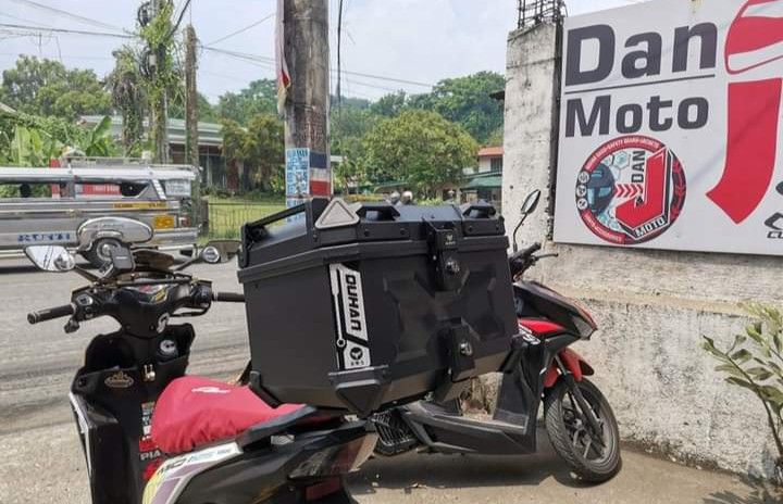 Duhan Hard Plastic Top Box 45 Liters on Carousell