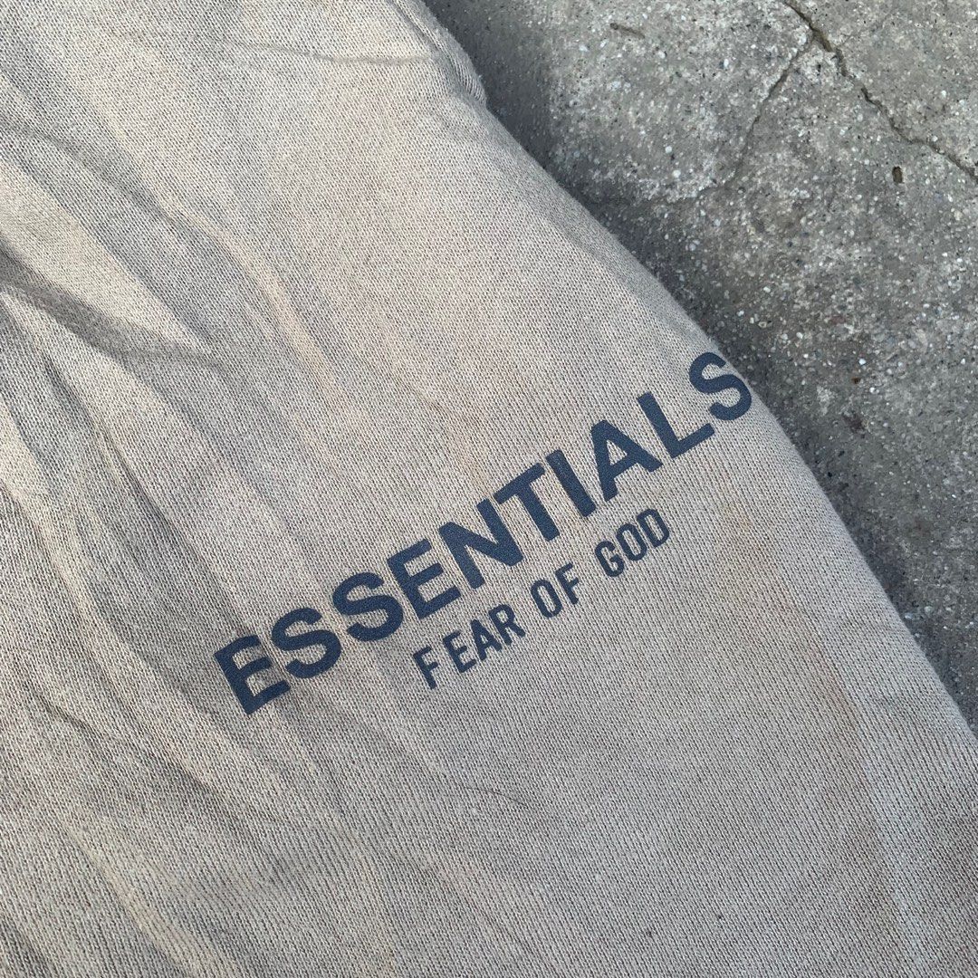 Essentials fear of god, Men's Fashion, Bottoms, Shorts on Carousell