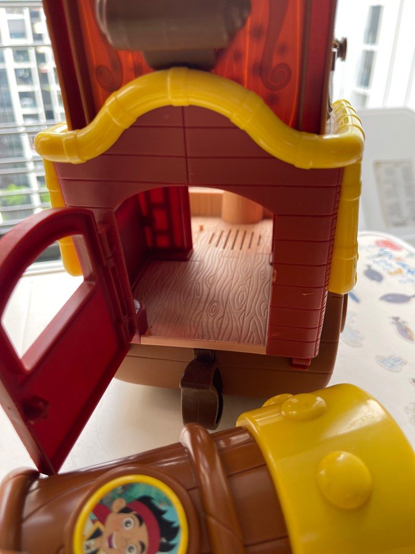 Fisher Price - Jake and the Never Land Pirate ship, Hobbies & Toys ...