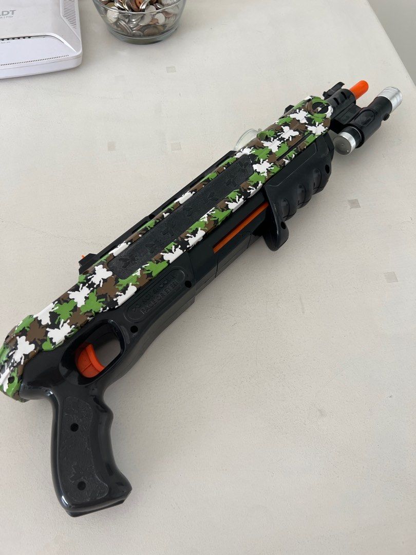 Fly killer toy salt gun BUG-A-SALT 2.5, Hobbies & Toys, Toys & Games on ...