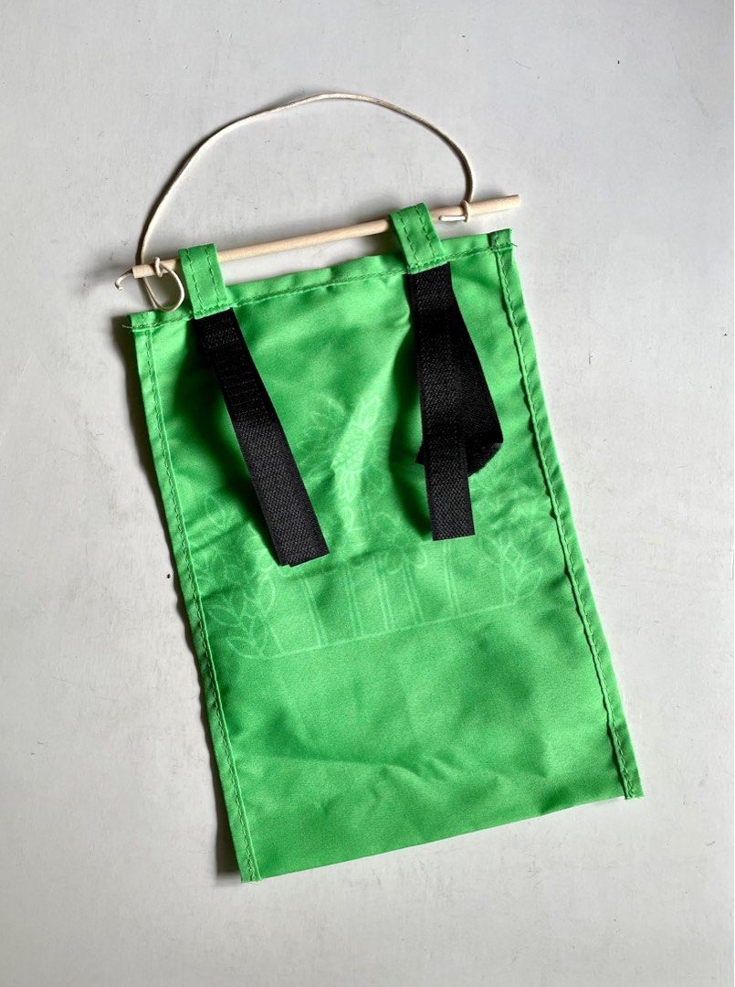 FWP BNIP Gate Flyers Leaflets Pocket Holder, Green color, Furniture ...