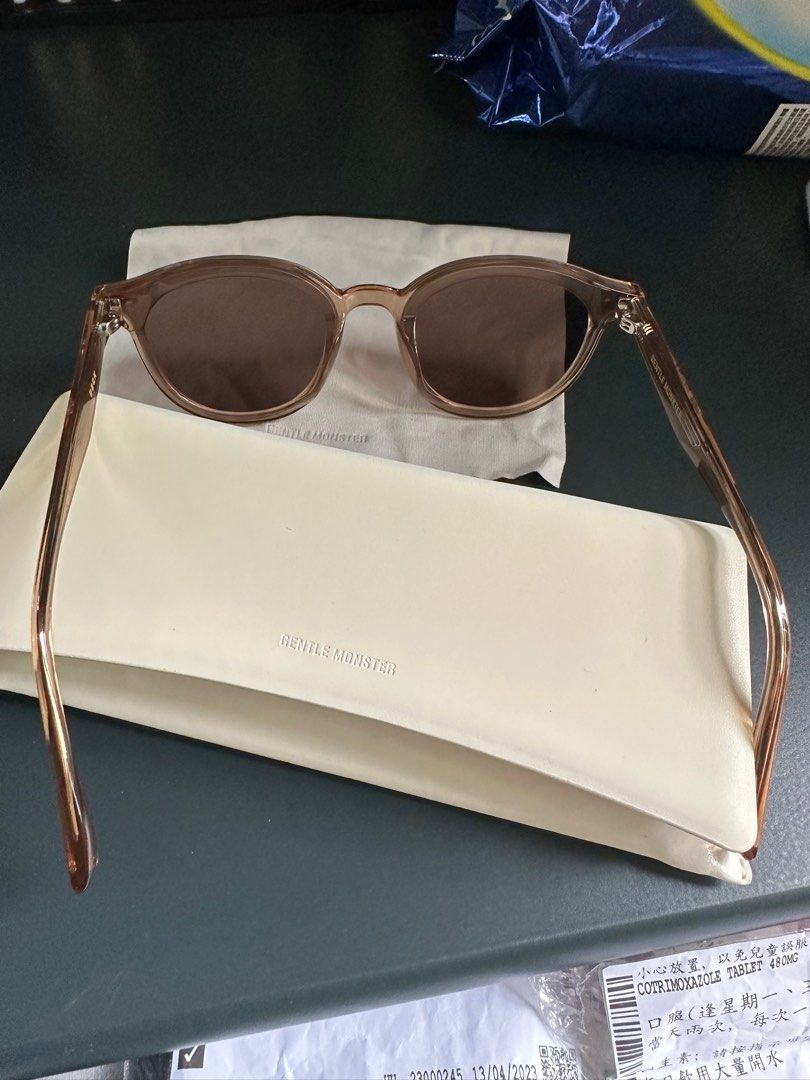 Gentle Monster Obon BRC1, 女裝, 手錶及配件, 眼鏡 - Carousell