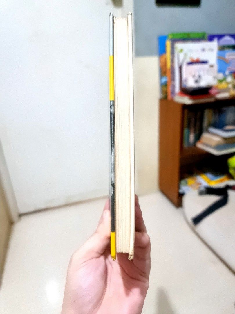 Good Driving Hardbound and How to Have an Obedient Dog on Carousell