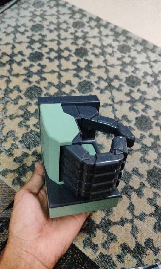 Gundam zaku hand, Hobbies & Toys, Toys & Games on Carousell