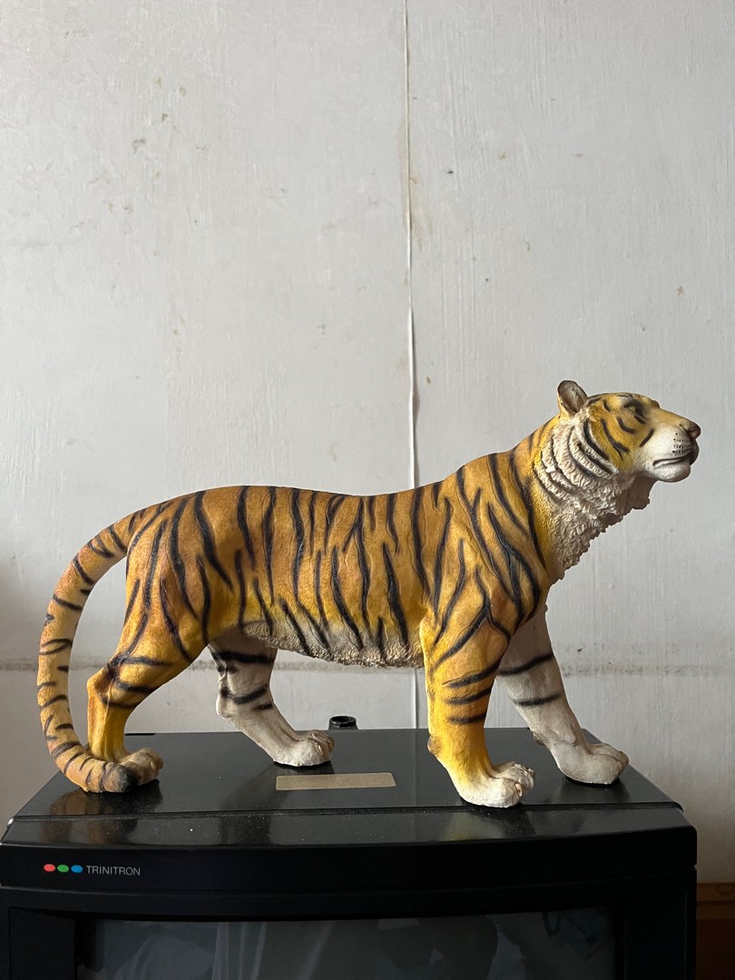 HARIMAU BENGAL STATUE COLLECTION, Hobbies & Toys, Collectibles ...